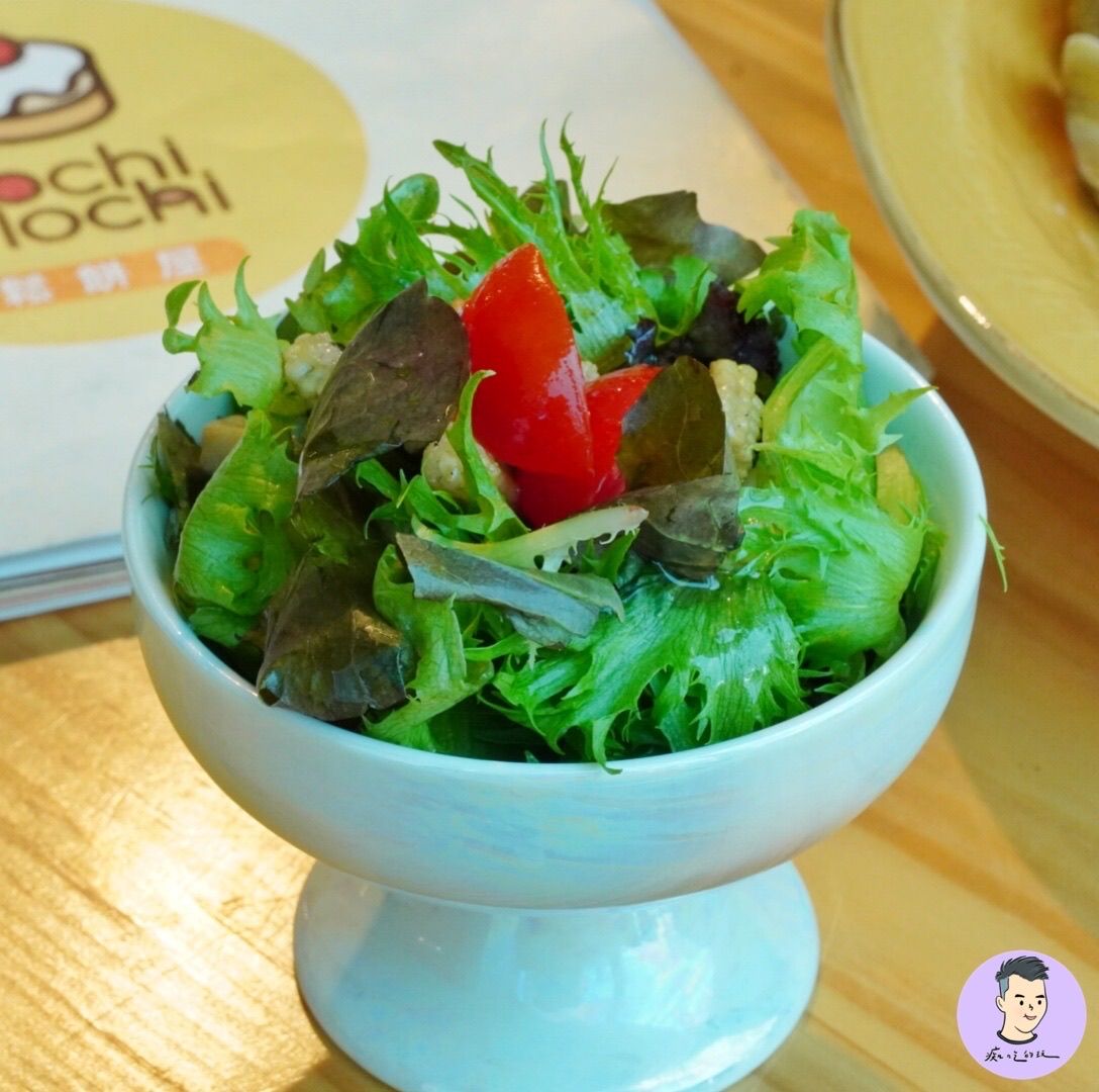 【防疫限定超殺優惠】Mochi Mochi 鬆餅屋餐點外帶自取「一律6折」肉桂捲超厲害 幾乎每天都完售 | 痴吃的玩